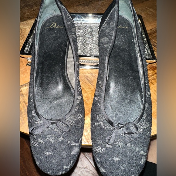 Delman | Shoes | Delman 9 M Shoes Ballet Flats Black Lace Bow | Poshmark